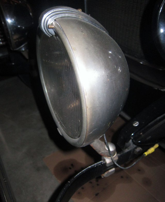 PAIR 1930s TRIPPE SAFETY LIGHTS “SPEEDLIGHT” – 8 1/2 Inch Diameter ...